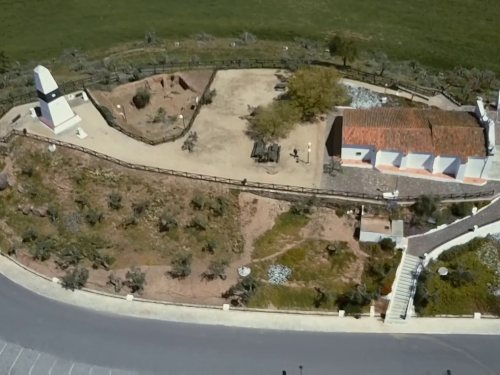 Aljustrel Castle; characteristics and background